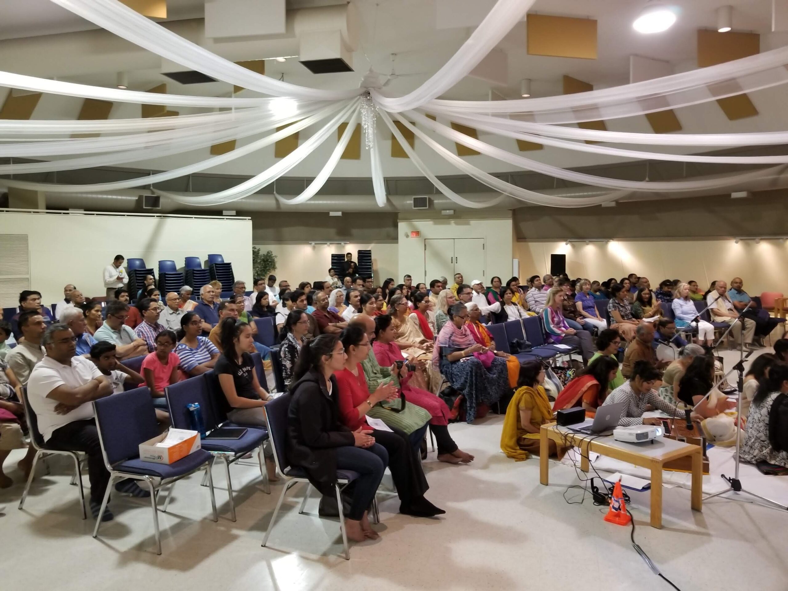 Photo Gallery – Chinmaya Mission Calgary Centre